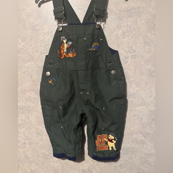 Disney | One Pieces | Vintage Winnie The Pooh Disney 0 Acres Collection ...